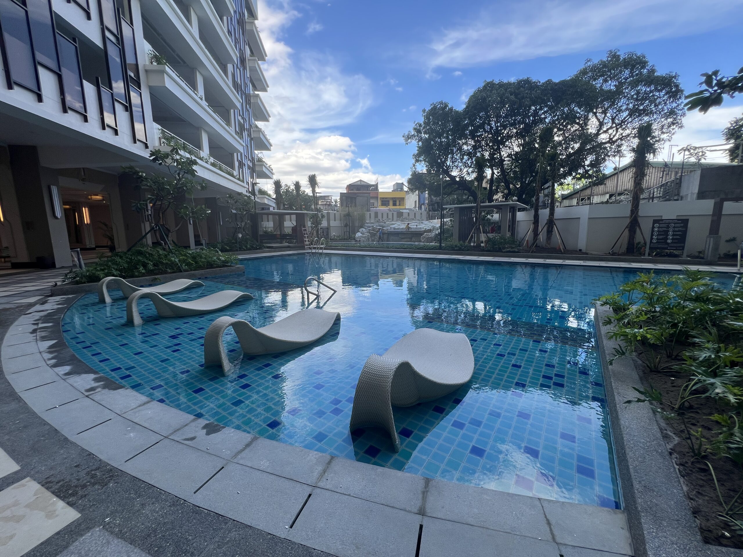 Aston Place, Dominga Street, Pasay - Manila Apartments